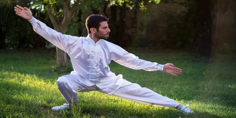 Sun Style Tai Chi for Beginners - Learn Kung Fu in China